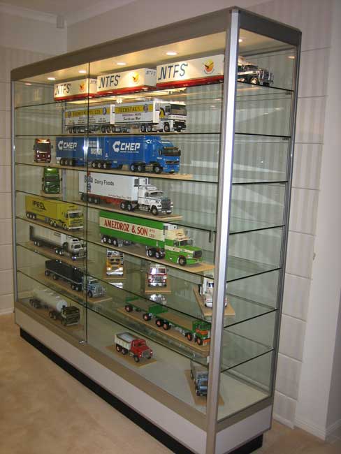 Gallery - Showfront Collectors