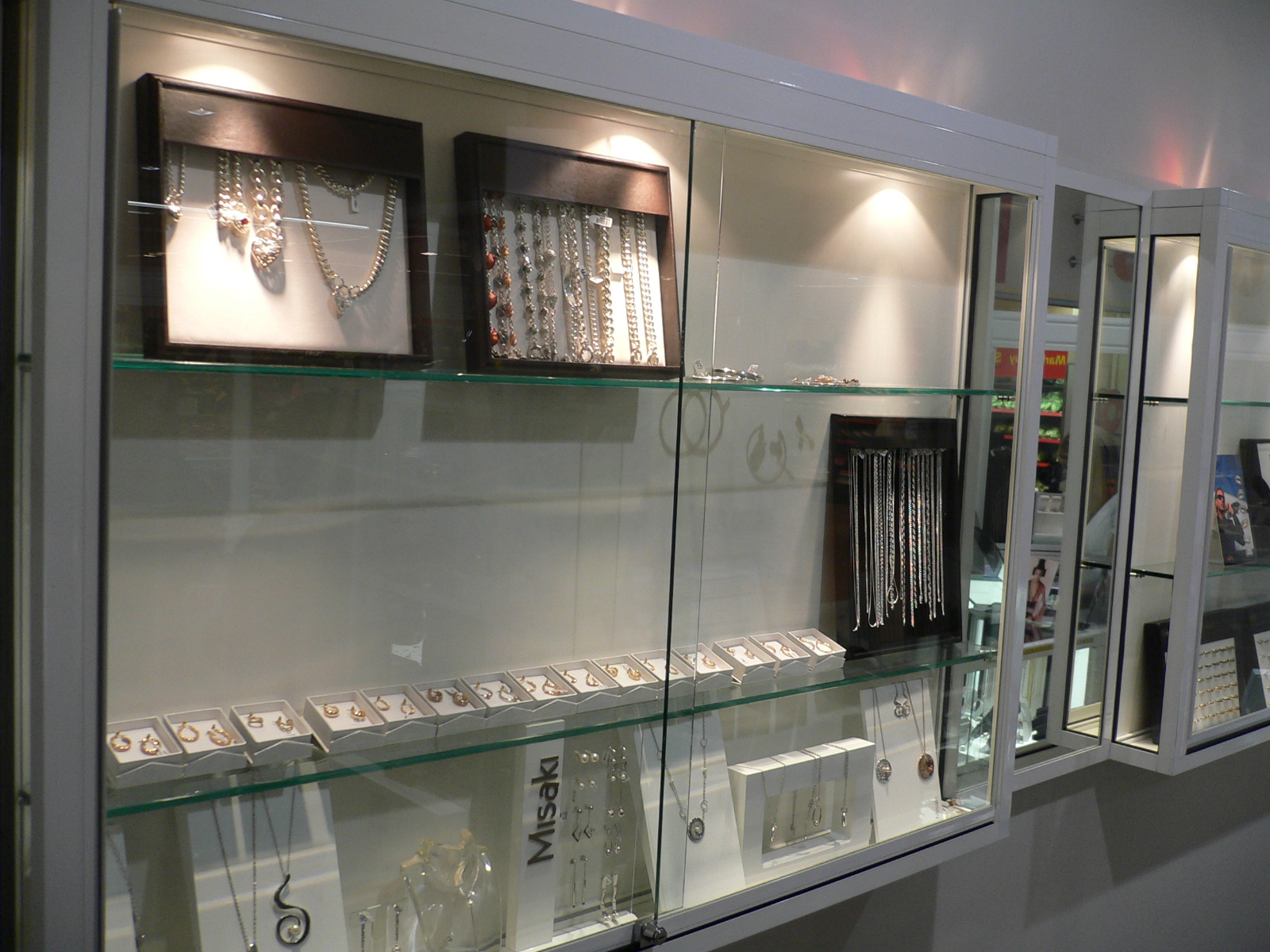 Gallery - Showfront Retailers